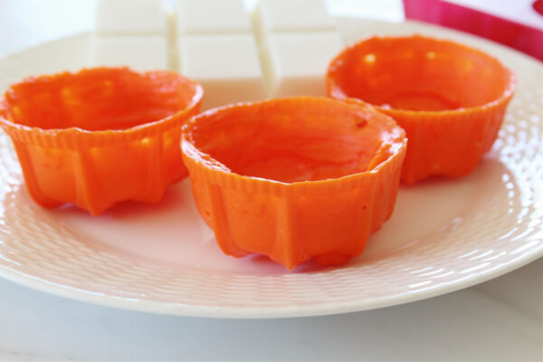 Foodieaholic | Pumpkin Mousse Recipe in Edible Candy Cups