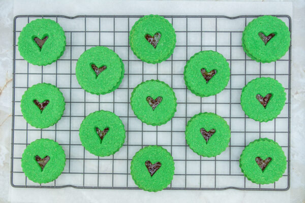 Foodieaholic | Whisk Away Your Inner Grinch with Our Delightful Linzer ...